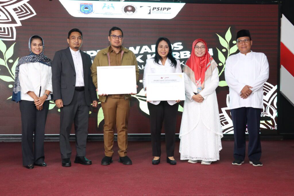 Menteri PPPA RI Menangkan Award The First Menteri Kabinet Indonesia ...